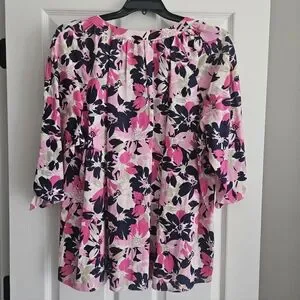 Jones New York | Tops | Jny Woman Plus 34 Sleeve Vneck Linen Blend ...